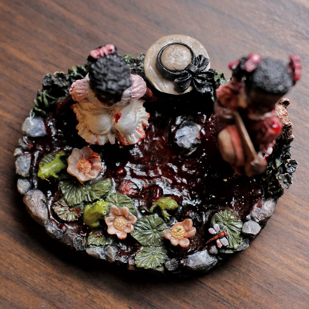 Blood Sisters | House of Hauntiques